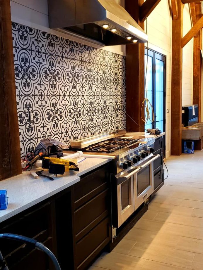 Luxury Living: 5 Fancy Barndominiums You Want To See