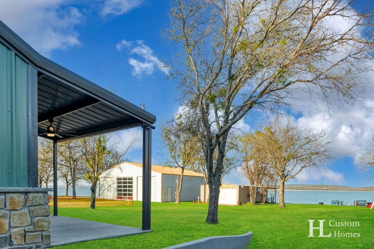 Bridgeport Lake Barndominium by HL Custom Homes