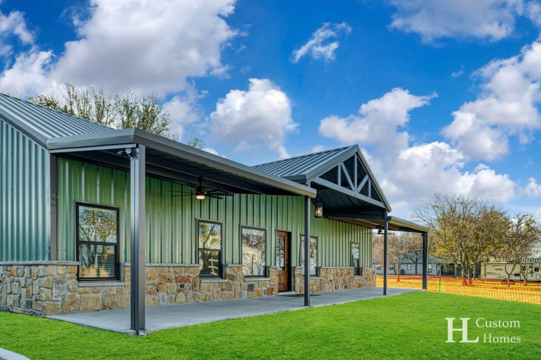 Bridgeport Lake Barndominium by HL Custom Homes