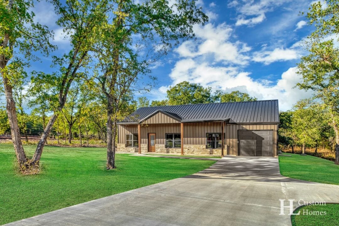 Rolling Hills Barndominium with Single Car Garage by HL Custom Homes