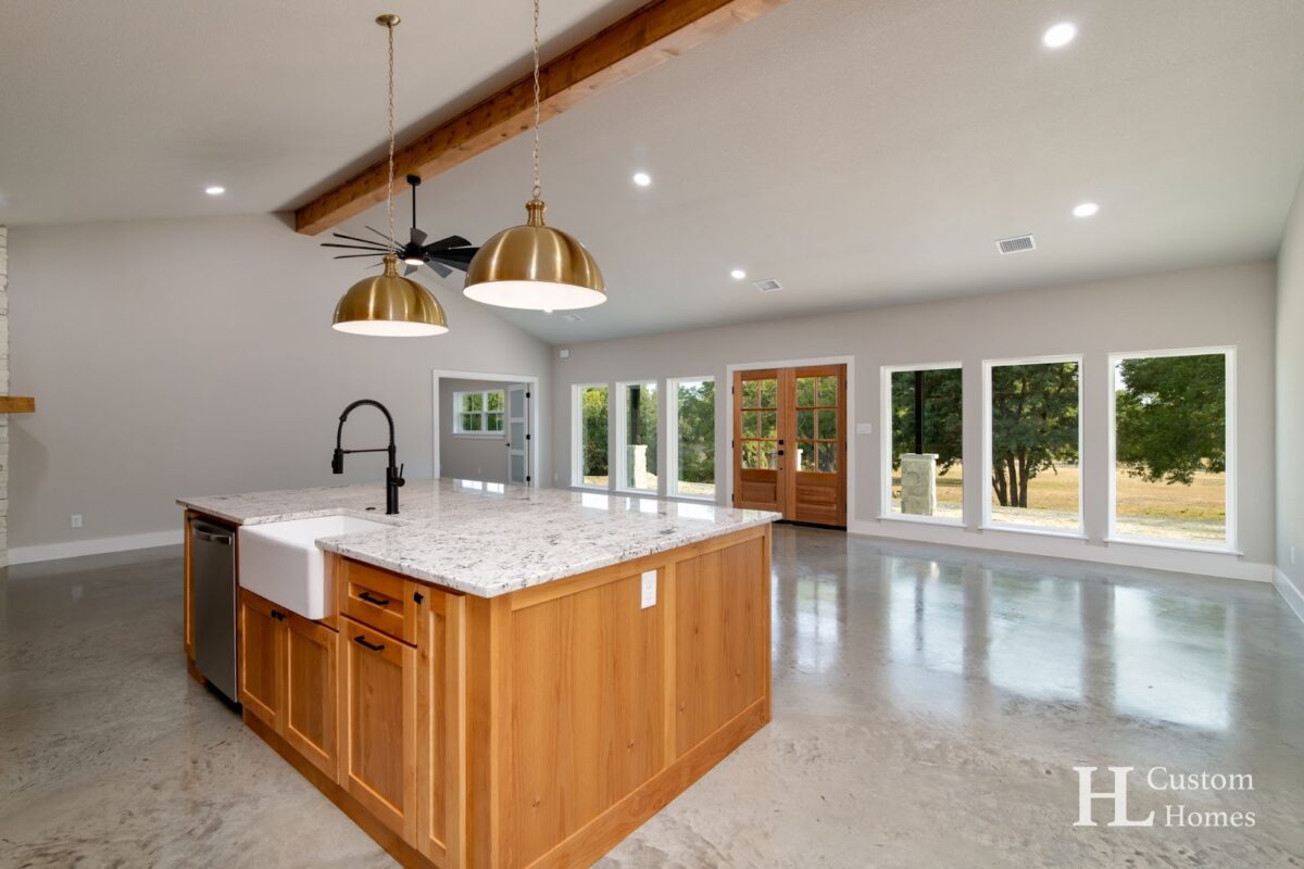 Springtown Barndominium with 2 Garages by HL Custom Homes